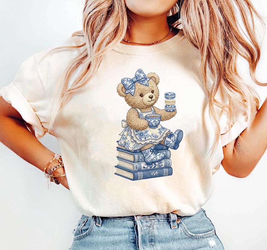 BLUE GIRLY BEAR - WILD WEDNESDAY 12/31 – Wild & Gorgeous Transfers